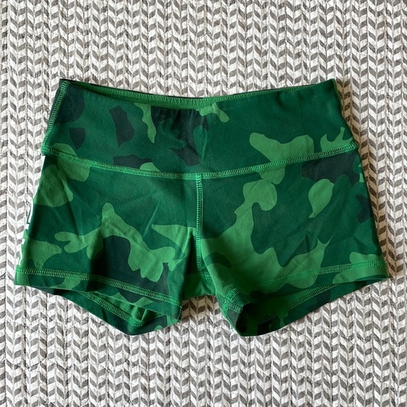 Rogue | Shorts | Camo Rogue Booty Shorts | Poshmark